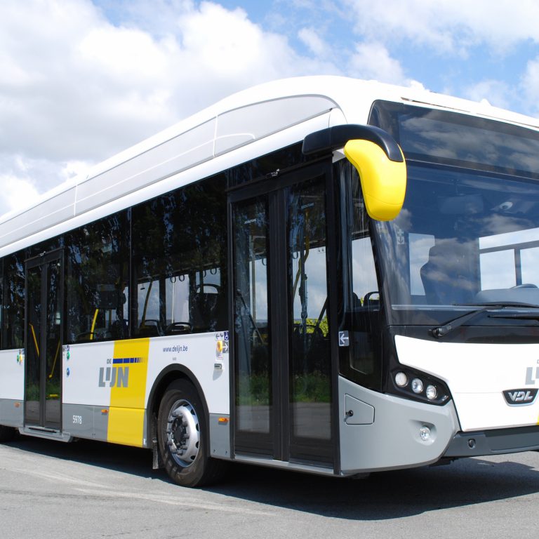 De Lijn bets on hybrid buses. 84 vehicles out of a 146 units order for ...