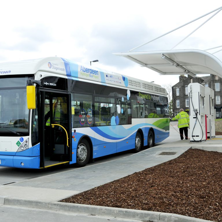 600 fuel cell buses on European roads thanks to H2BusEurope project ...