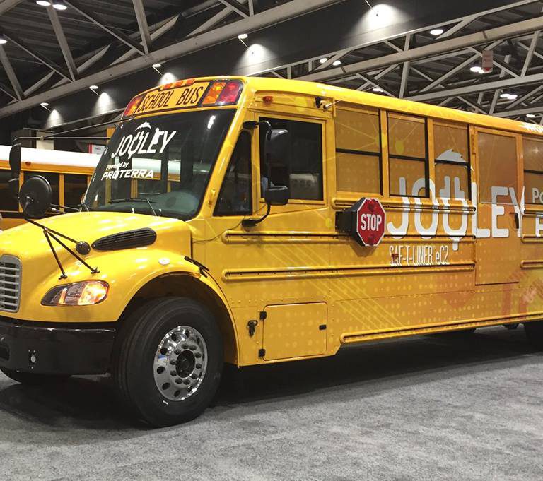 Thomas Built Buses (Daimler) and Proterra, the first electric school bus together - Sustainable Bus