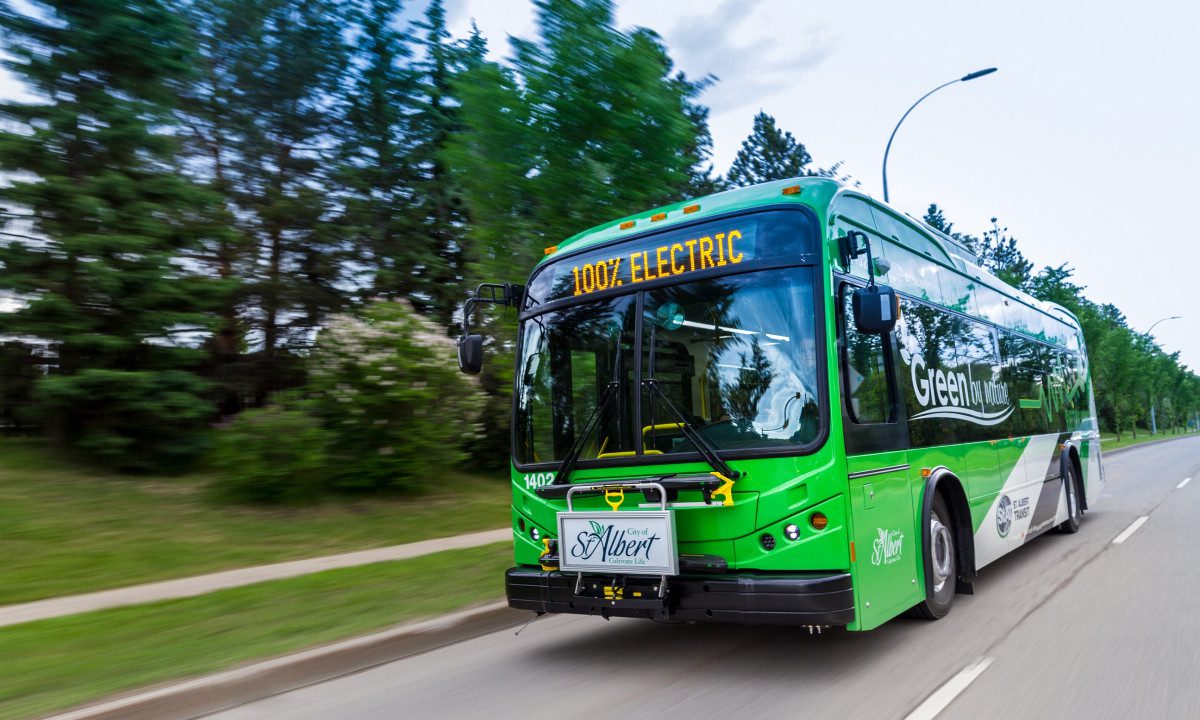BYD opens an electric bus plant in Canada, the second in North America ...