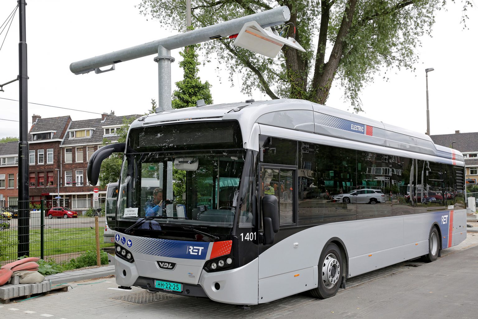 RET Rotterdam to buy over 200 clean buses thanks to EIB loan ...
