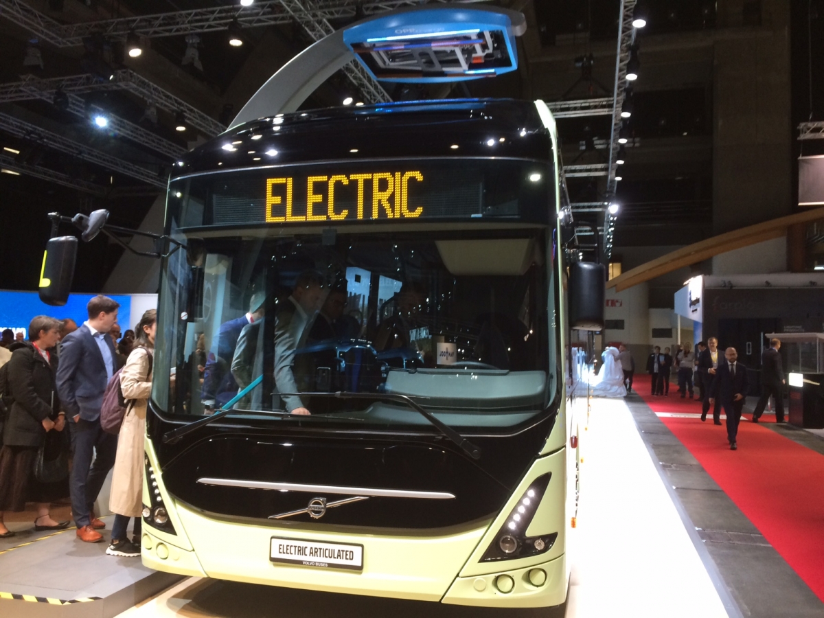 New driveline and up to 400 kWh for Volvo electric articulated bus ...