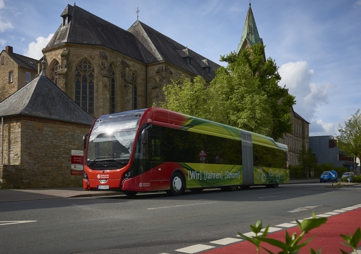 Solaris at Busworld with the 'Solaris Talks' on public transport ...