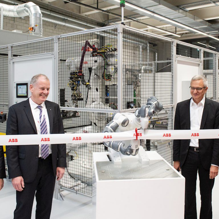 ABB invests in energy storage systems for mobility. A new plant in Baden
