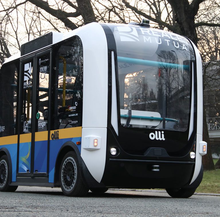 Olli debuts in Italy: Turin deploys the 3D-printed driverless shuttle ...