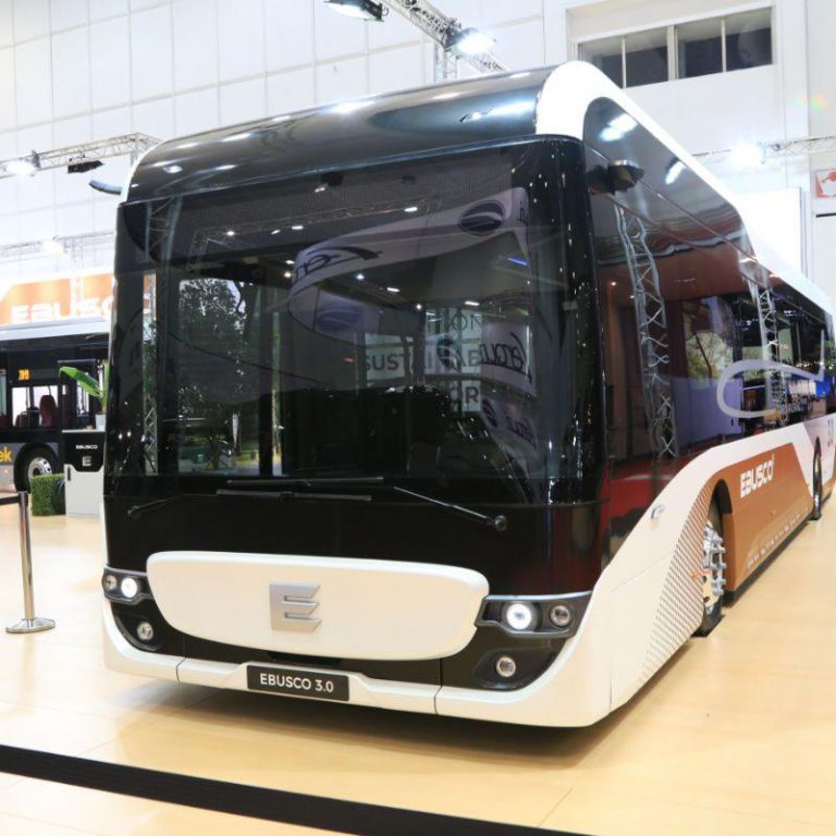 Mirrorless buses for the Netherlands. 156 e-buses and no mirrors for ...