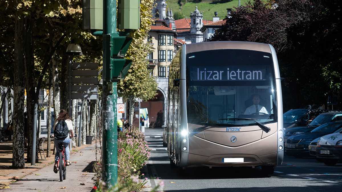 Irizar e-mobility for Orléans. 29 ie tram electric buses stand on the ...