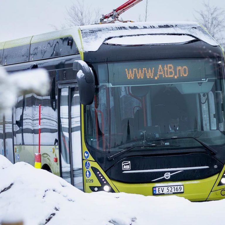 Electric buses north of the Arctic Circle. A landmark order for Volvo