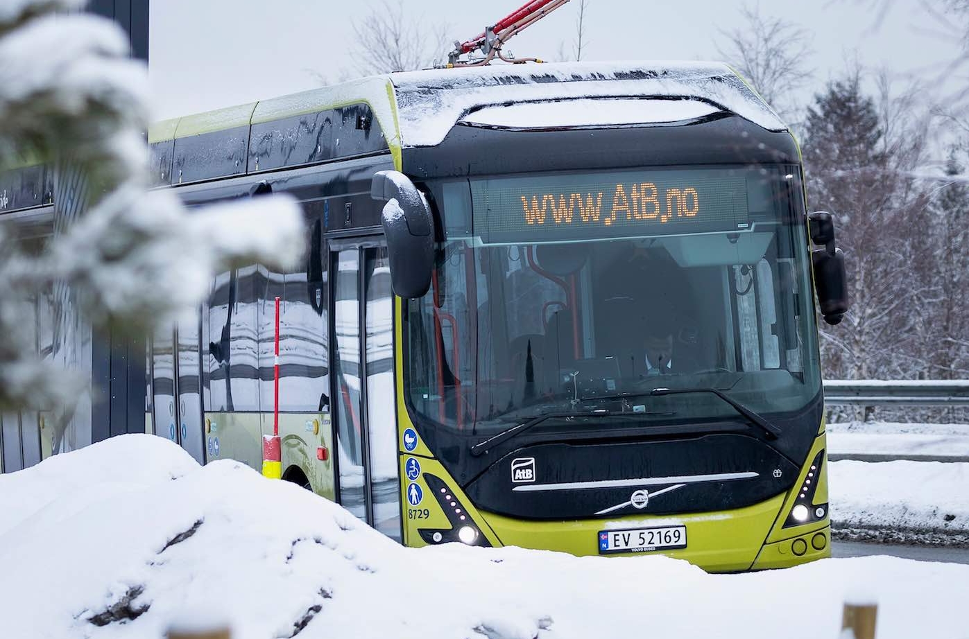 Electric buses north of the Arctic Circle. A landmark order for Volvo