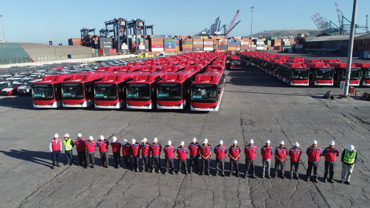 Santiago de Chile aims to introduce 1,800 e-buses this year (thus ...