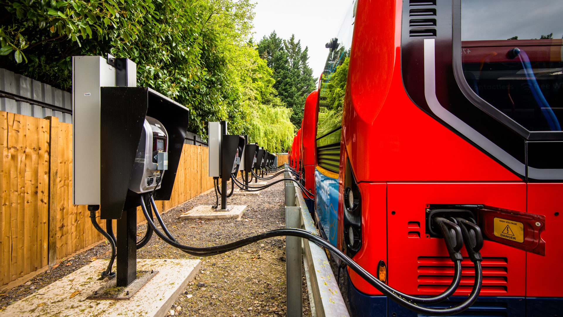 Cardiff e-bus fleet to be powered with Zenobe's charging ...
