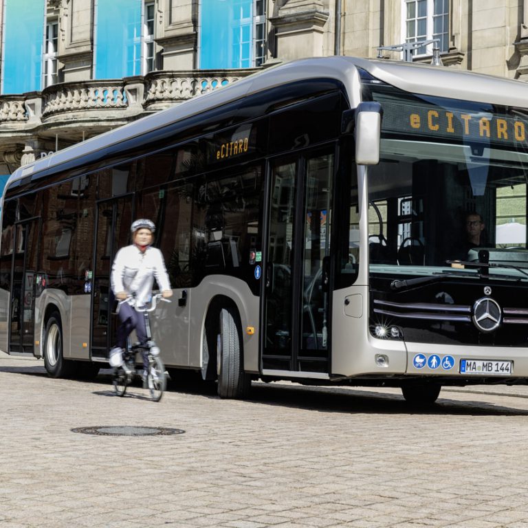 Mercedes gets a 54-units e-bus order in Basel, Switzerland (with ...