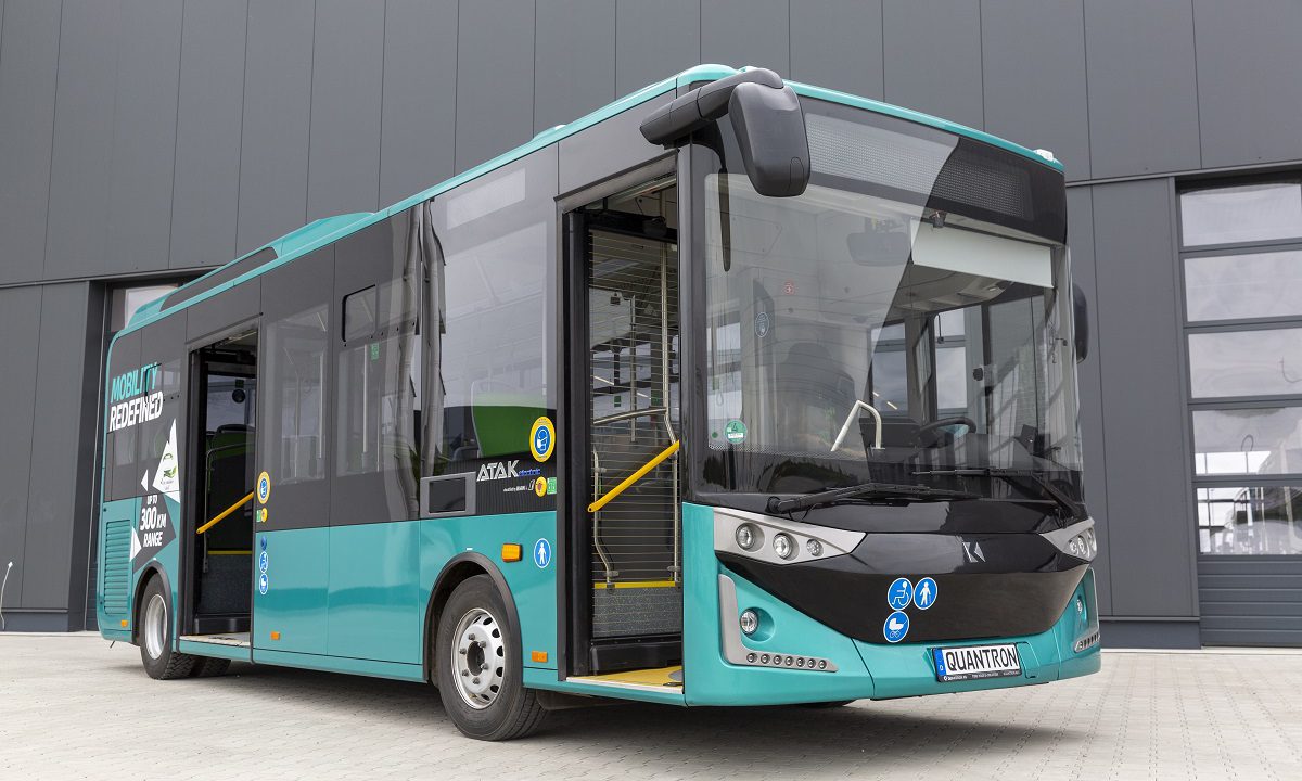 Over 250 e-buses running in Europe with Karsan's logo. 5 units ...