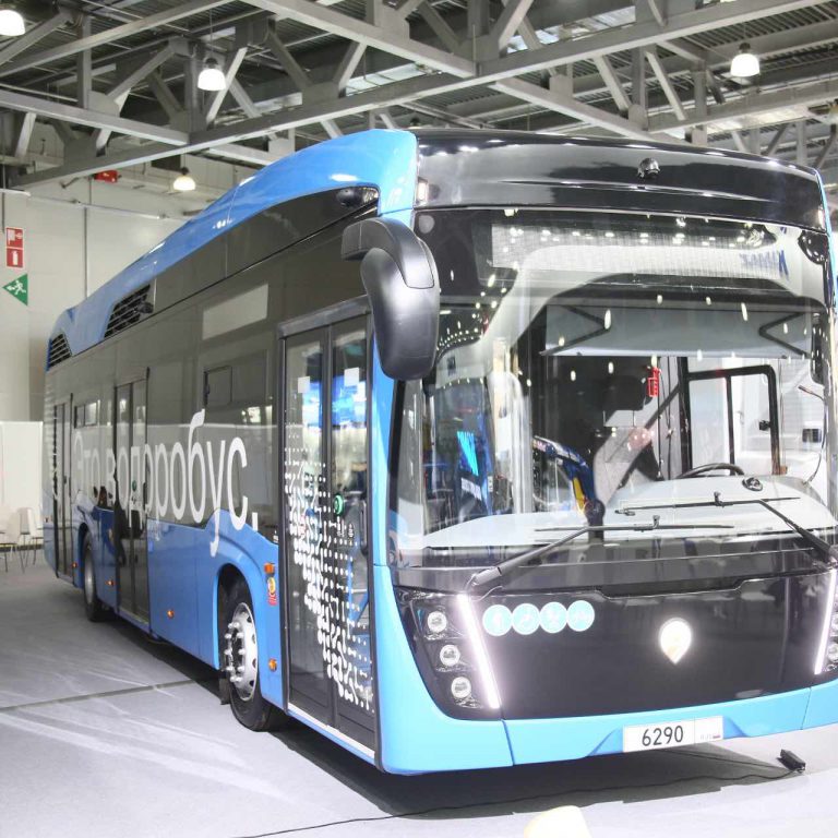 Kamaz-6290 fuel cell bus unveiled in Moscow. Pilot scheduled in 2022 ...