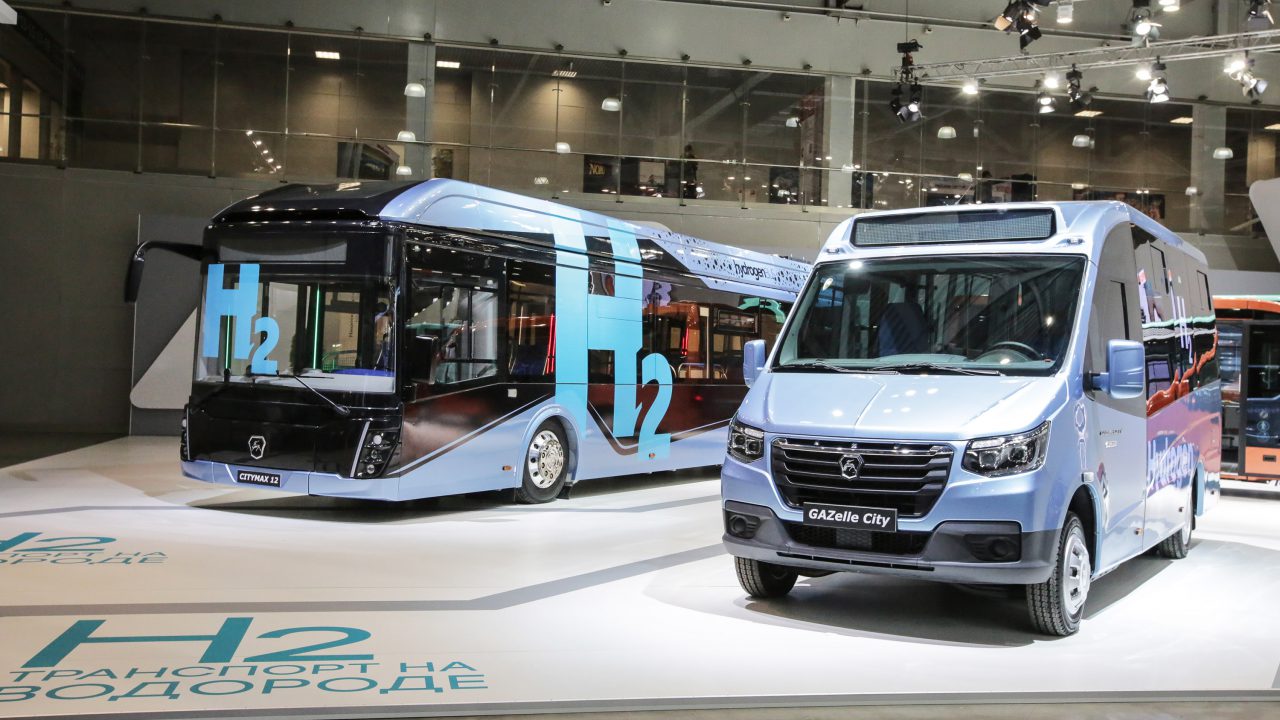 GAZ unveils zero emission buses and a fuel cell minibus. 15 premieres ...