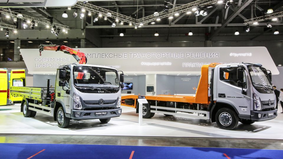 GAZ unveils zero emission buses and a fuel cell minibus. 15 premieres ...