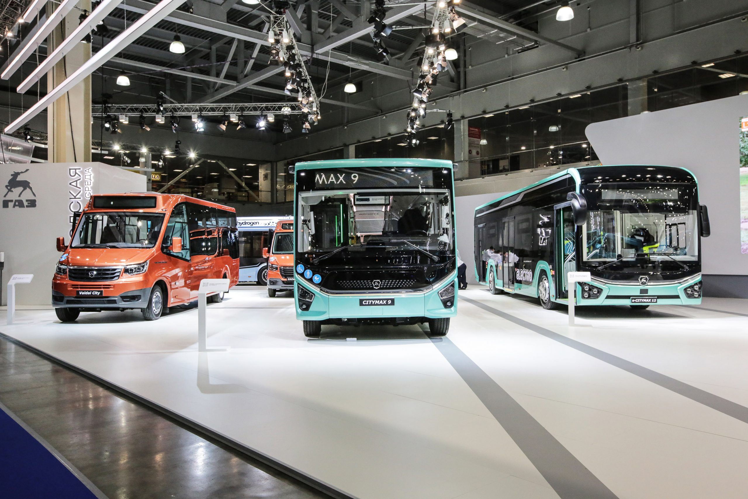 GAZ unveils zero emission buses and a fuel cell minibus. 15 premieres ...