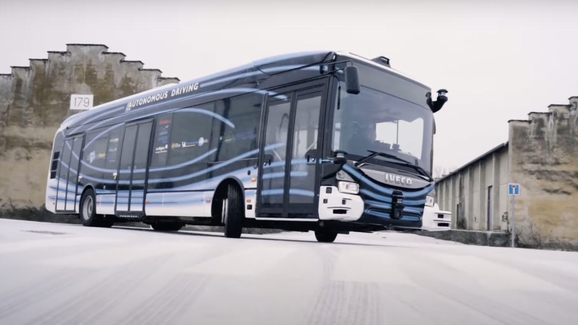 Iveco Bus and EasyMile together for Autonomous Standard City Bus