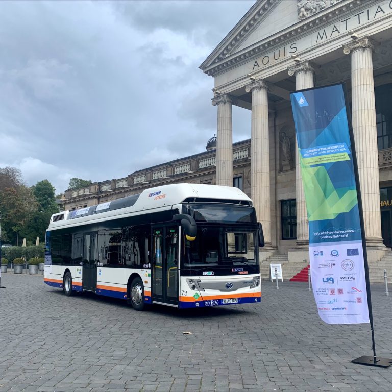 Ten hydrogen buses for Wiesbaden (Germany). Delivered today by ...
