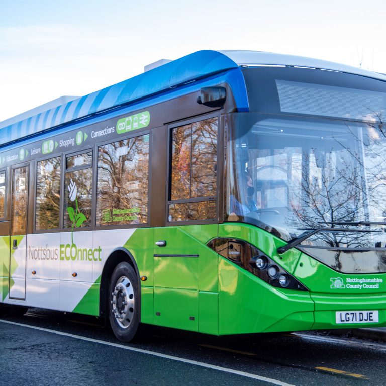 Greener Nottingham: two 10-meter e-buses delivered by ADL - BYD. The very first operating ...