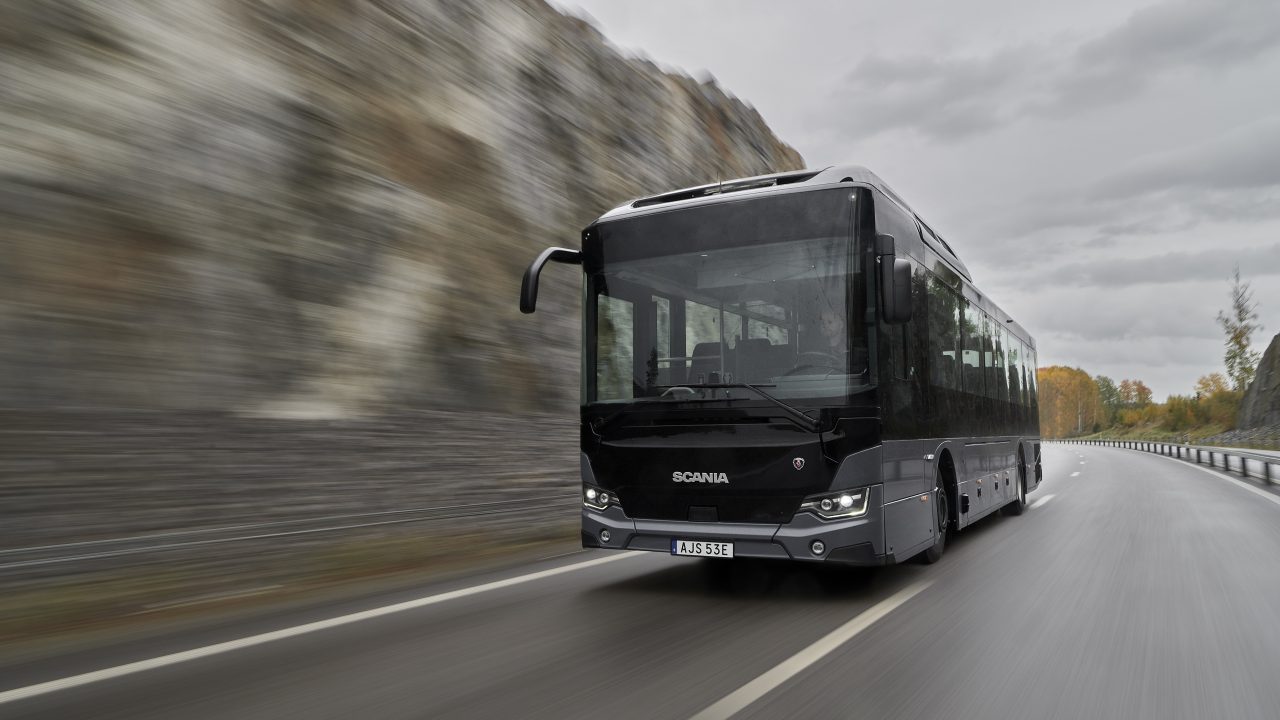 Up the curtain on the new Scania Interlink - Sustainable Bus