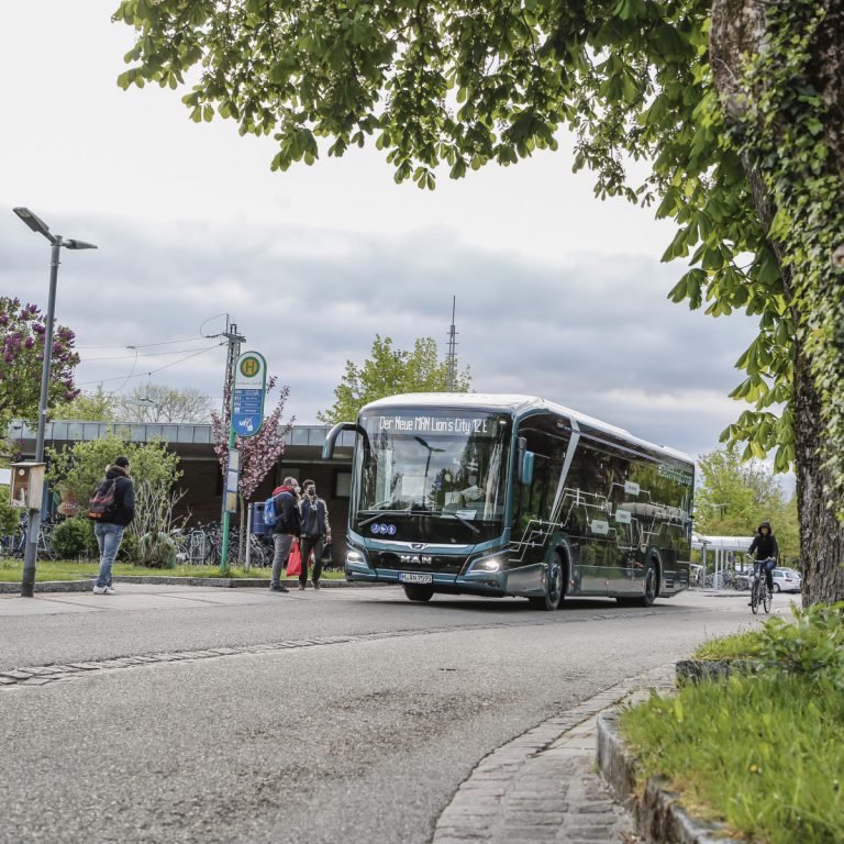 MAN: 700 Lion's City E ordered since launch. 53 units recently ordered ...