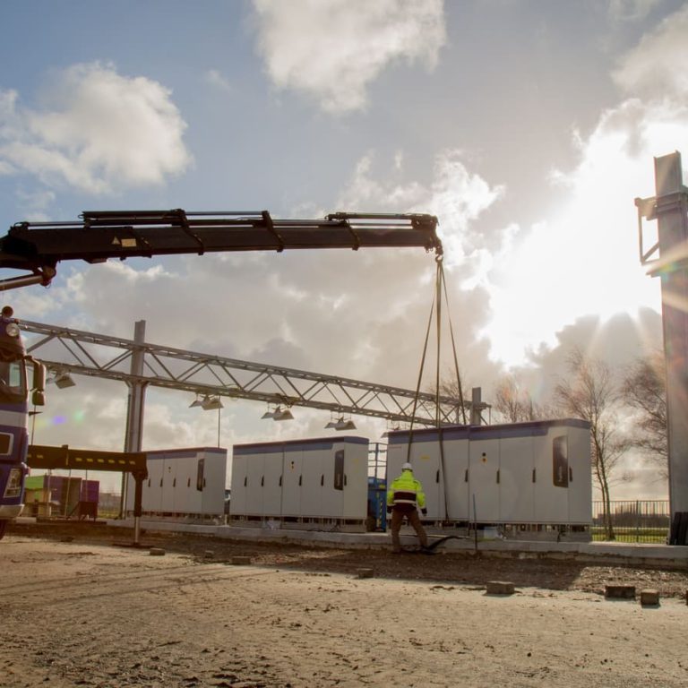 Seattle marks the 100th city where Heliox has installed rapid charging ...