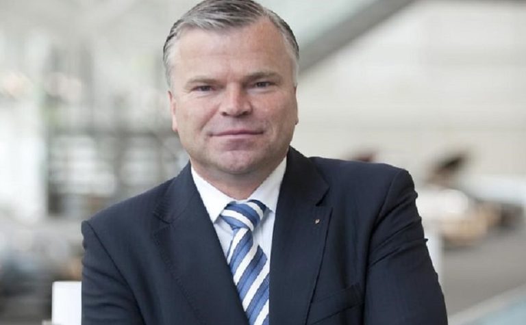 Jörg Hofmann is going to succeed Buta Atwal in the position of ...