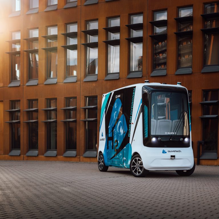 The first autonomous fuel cell shuttle is Estonian (by Auve Tech)