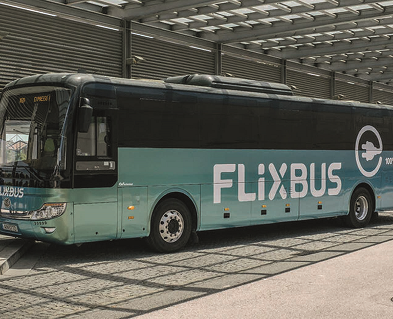 The first electric FlixBus arrives in Portugal - Sustainable Bus
