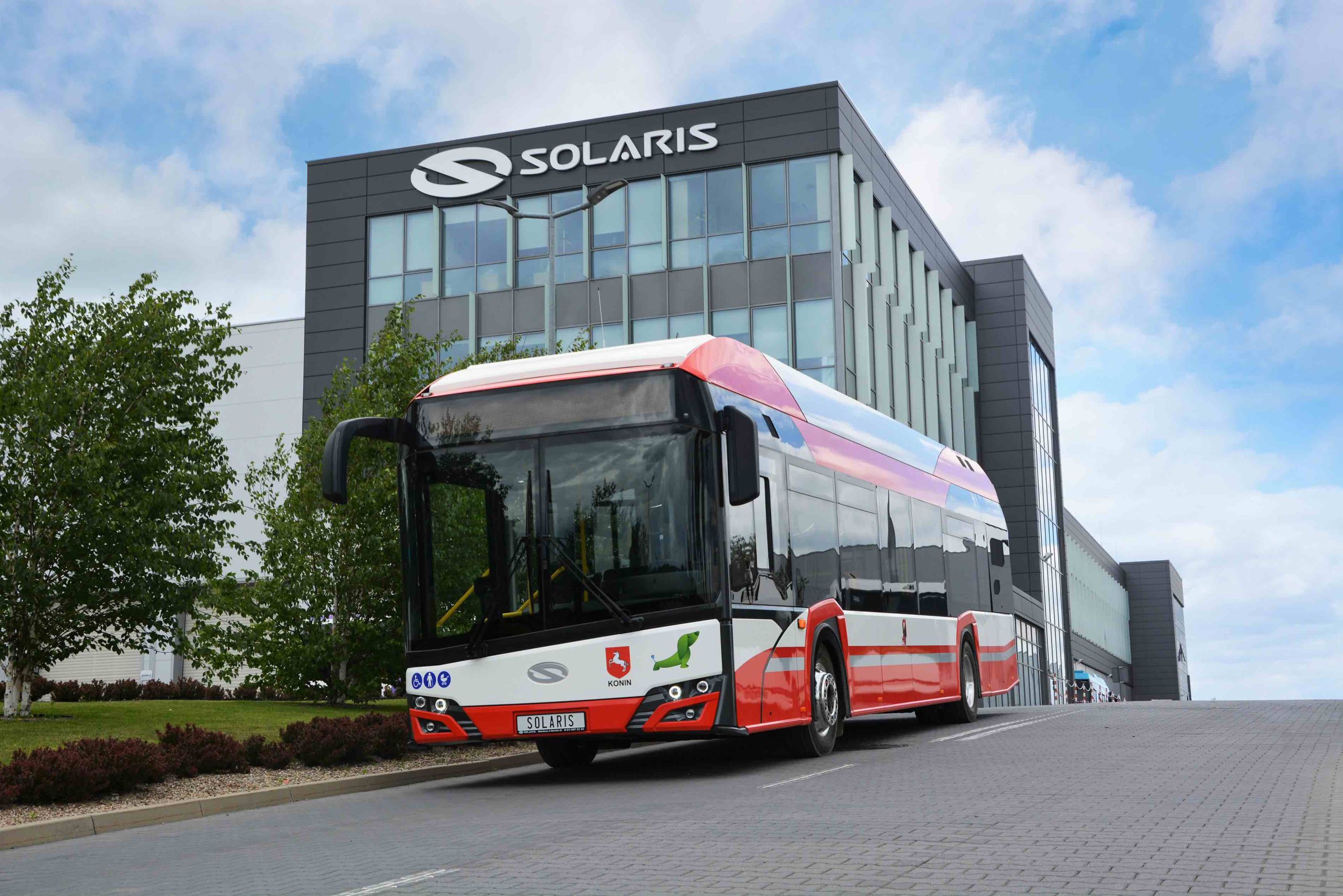 First fuel cell bus (by Solaris) delivered in Poland - Sustainable Bus