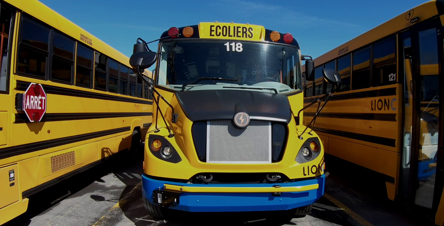 Transdev Canada commissioned 30 electric school buses to Lion Electric ...