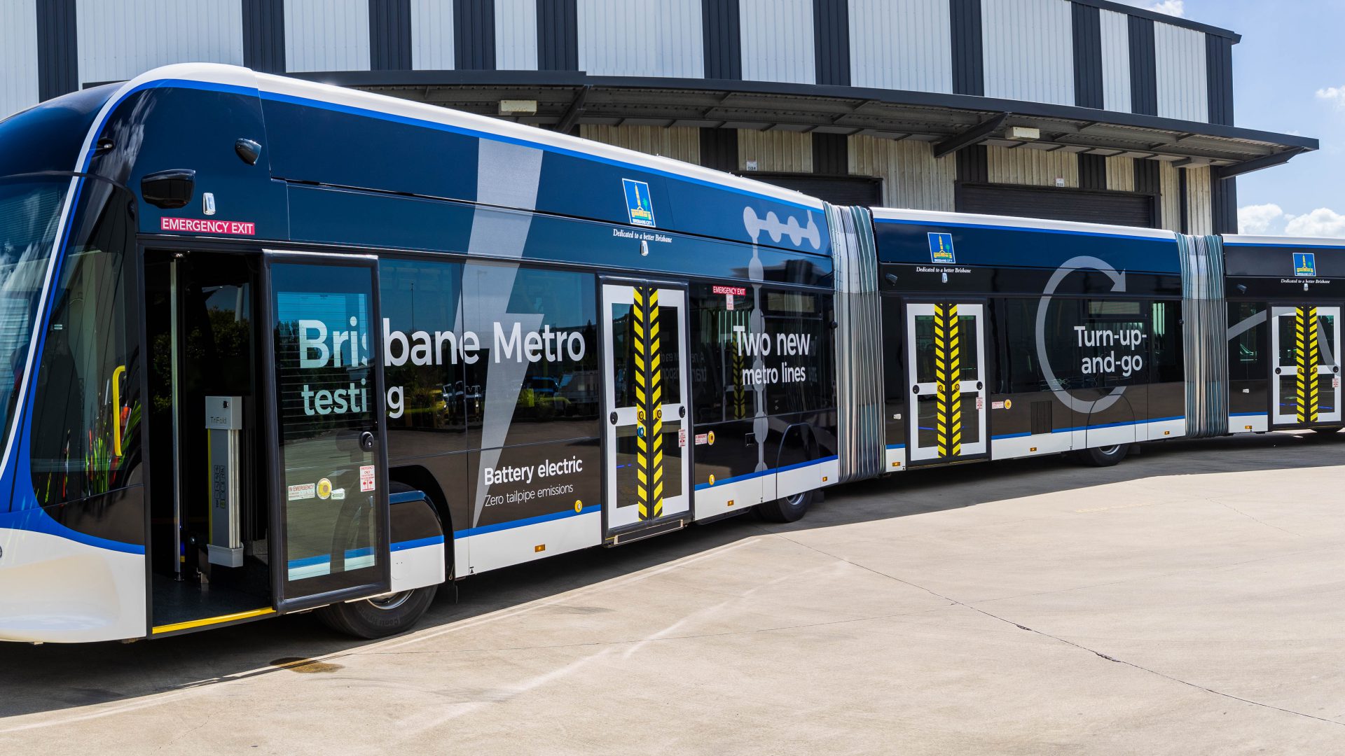 Brisbane has officially ordered 60 extralong e-buses to Hess ...