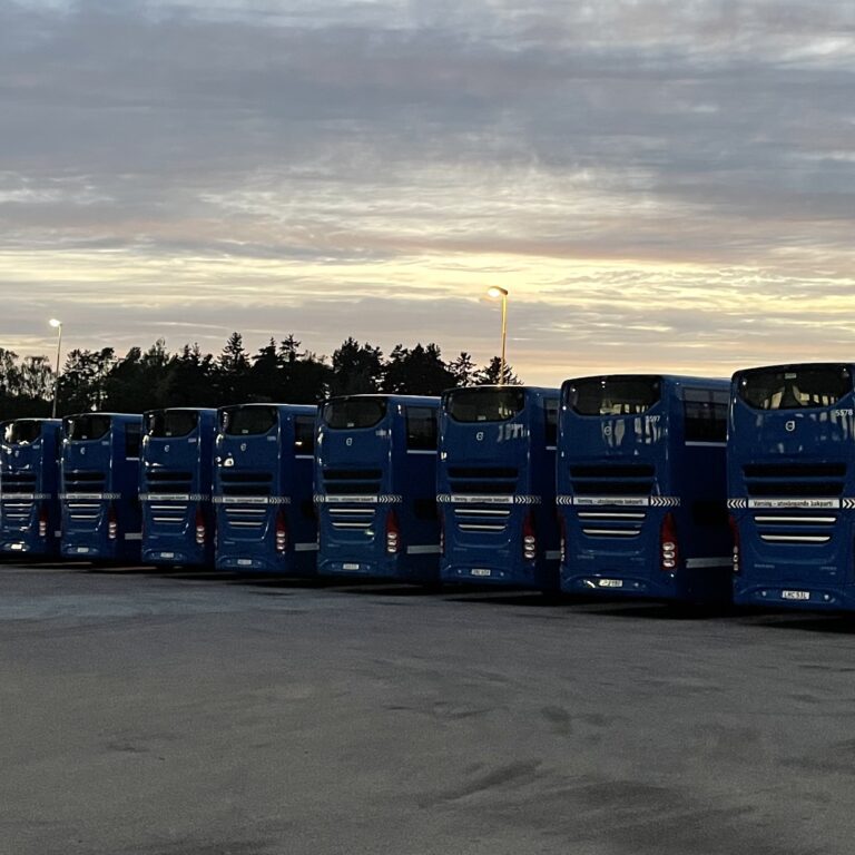 Transdev begins service in northern Stockholm (with 110 biodiesel ...