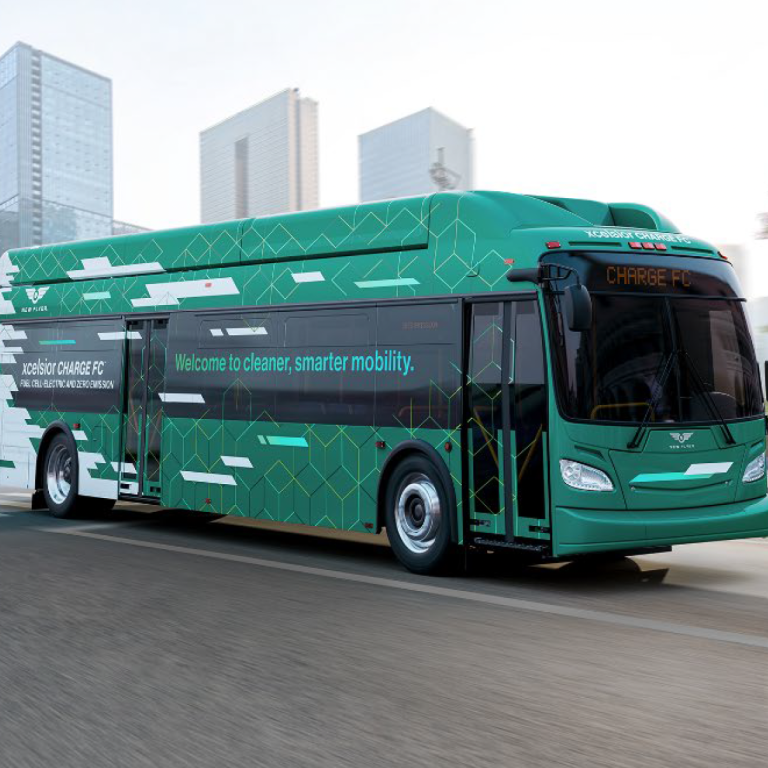 New Flyer launches new fuel cell bus model Xcelsior Charge FC (with ...