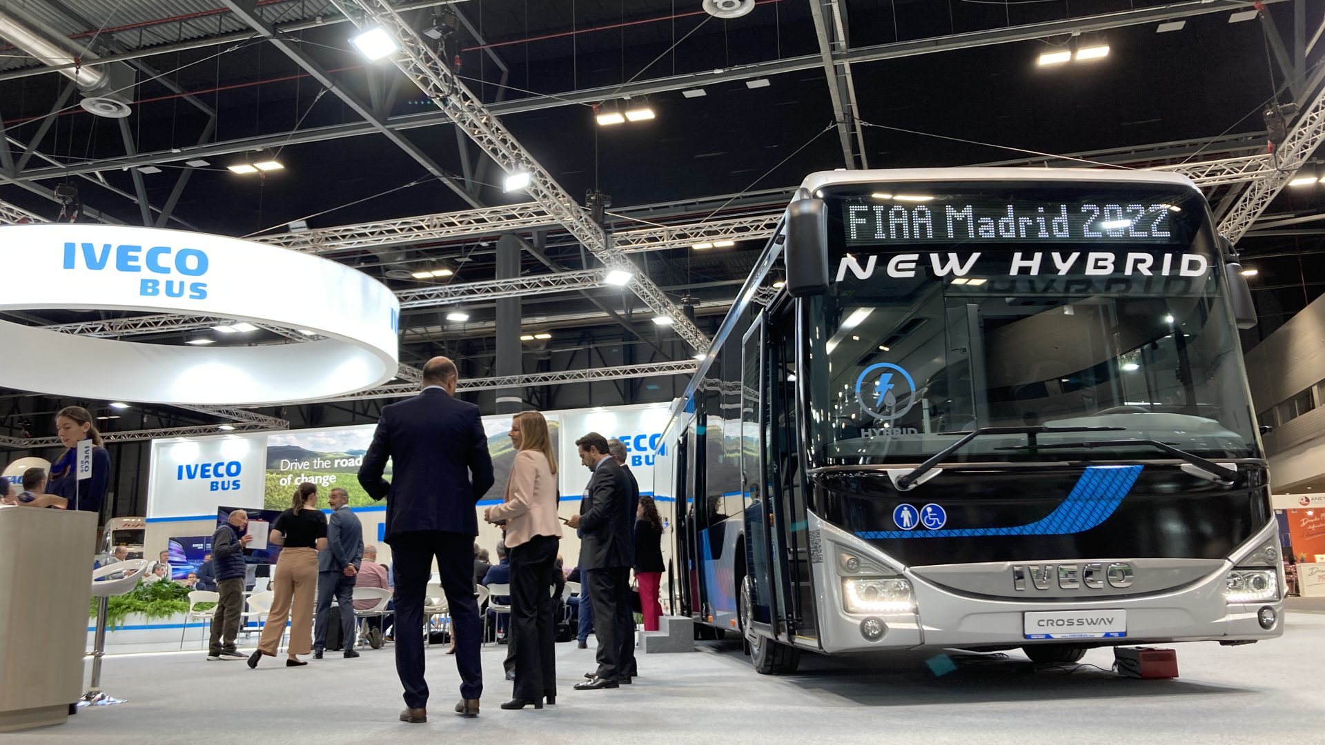 Iveco Bus launches Crossway Low Entry Hybrid at FIAA in Madrid