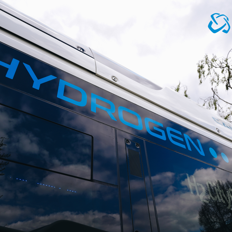 Fuel cell buses for Italy: CaetanoBus teams up with Industria Italiana ...