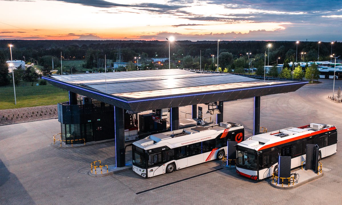 Solaris opens new warehouse hall and charging park for e-vehicles in ...