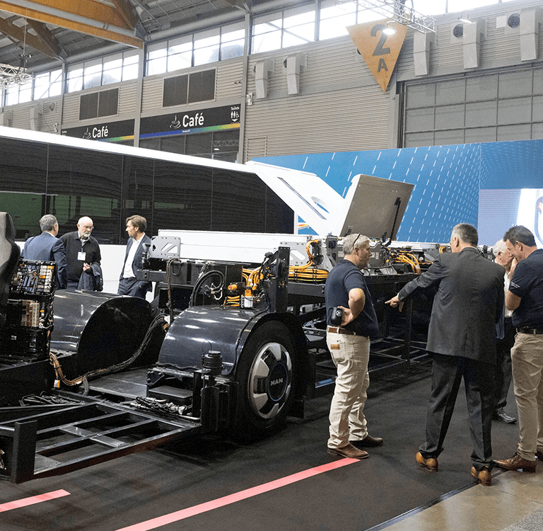MAN unveils e-bus chassis for world markets in Sydney. NMC and LFP ...