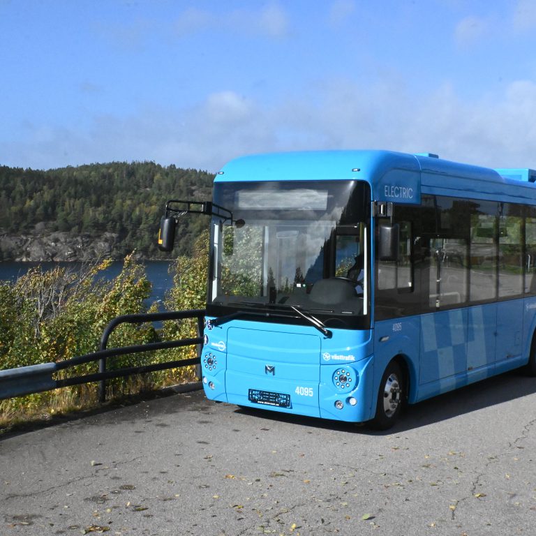 Four Mellor Sigma 7 headed to Gothenburg (with Nobina's livery)