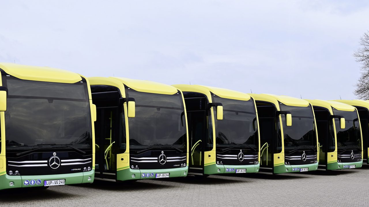 E-buses in rural areas: a German public transport company deploys 45 ...