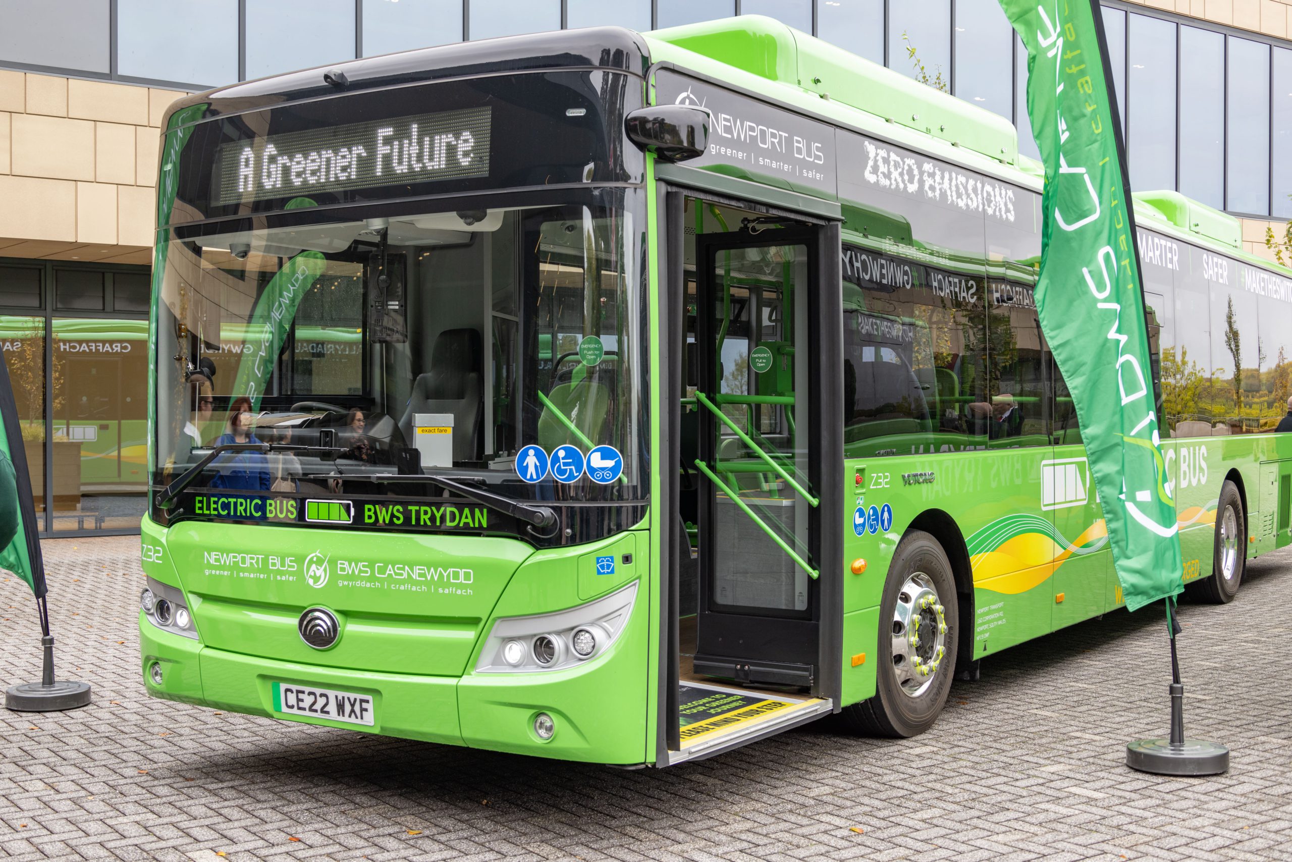 Newport Transport retrofits Yutong e-buses with Journeo Camera Monitor ...