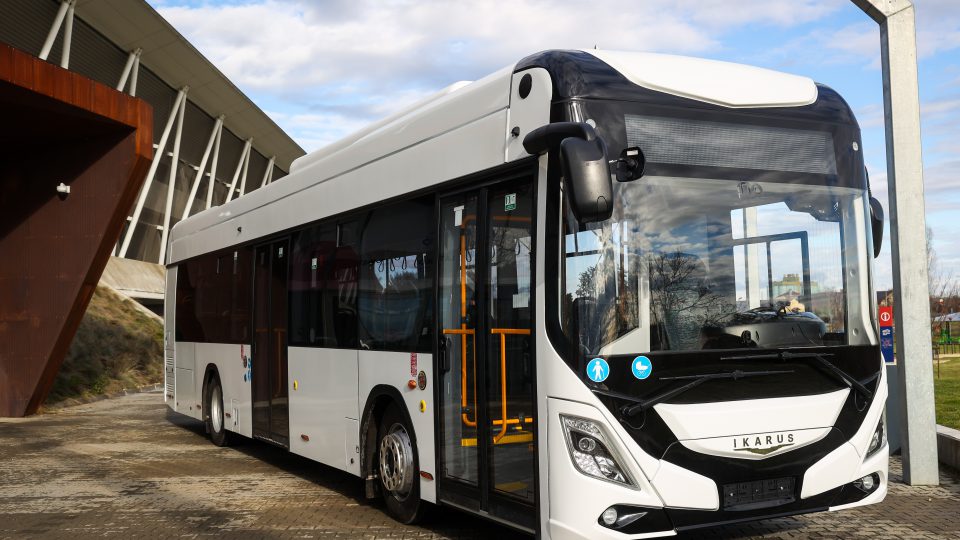 Ikarus is back to Germany. Two new 2-door 120e buses leased ...