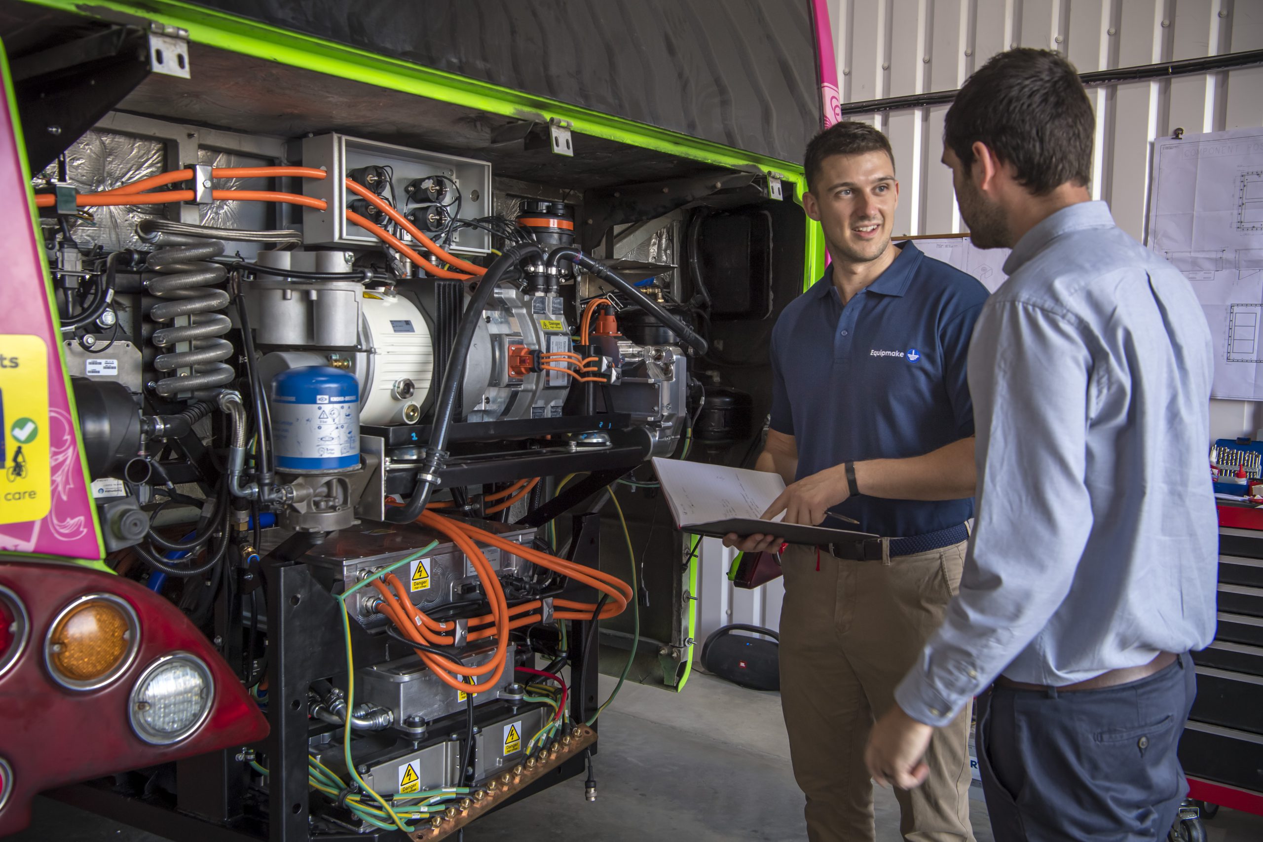 Early generation e-bus updated by Equipmake: the first Optare Versa is ...