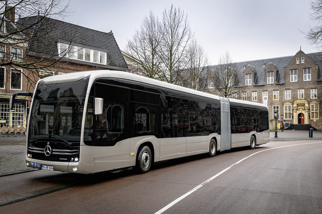 35 eCitaro G for the Netherlands. They'll join Van Hool and Ebusco ...