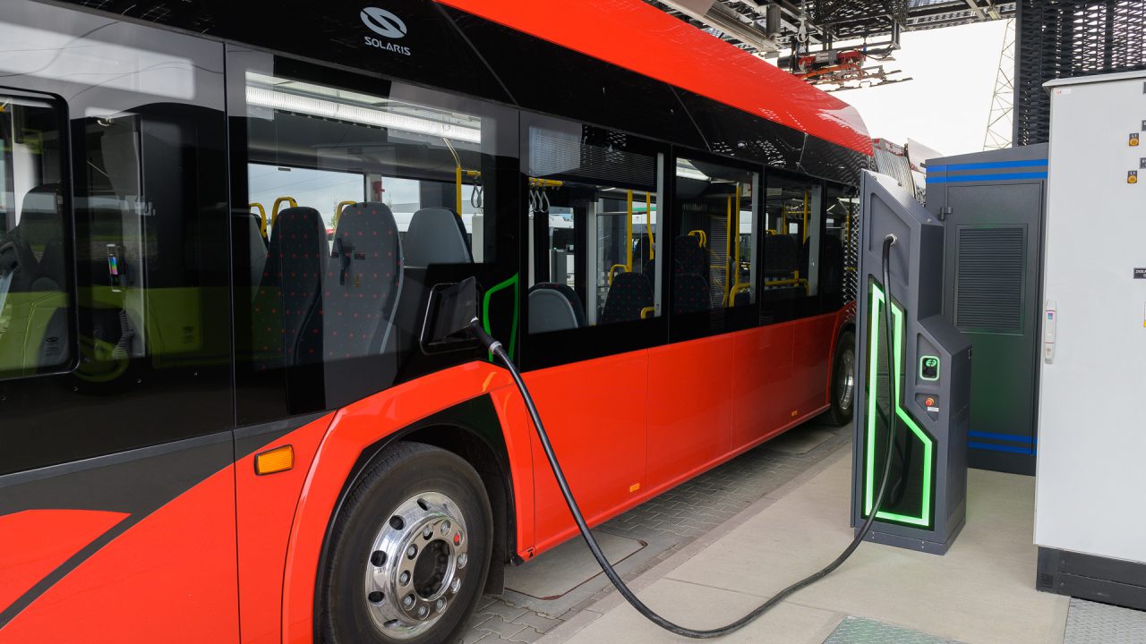 Delivery completed for 183 articulated Solaris e-buses in Oslo