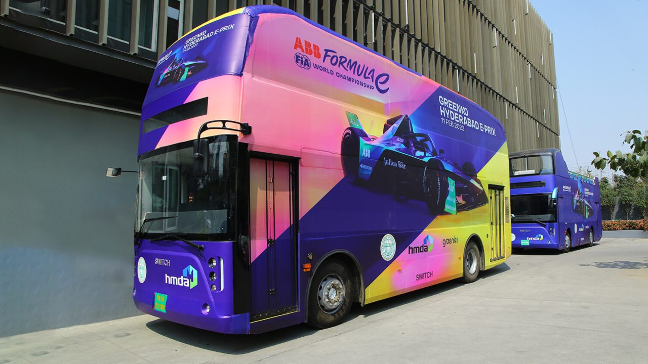 Switch EiV22, the first Indian electric double-decker, delivered in ...