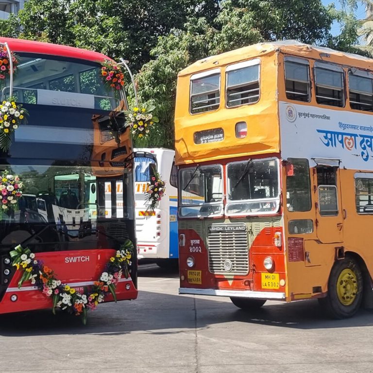Switch EiV22, the first Indian electric double-decker, delivered in ...