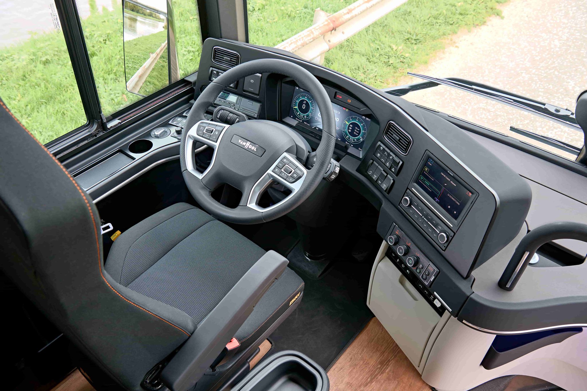 Alicron, Acron and Astron, all about Van Hool's new T Series