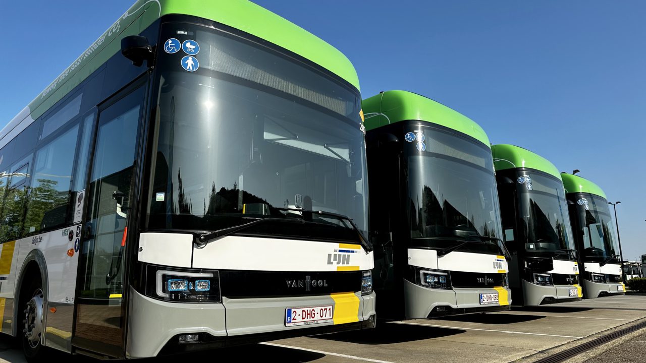 Latest-generation Van Hool e-buses deployed by De Lijn in Limburg